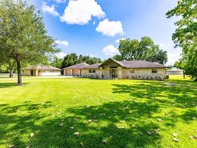603 Rustic Lane