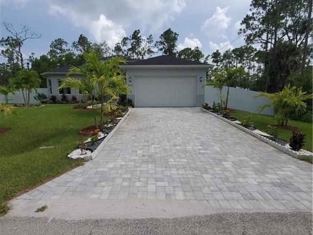 603 W 9th St, Lehigh Acres, FL 33972 | MLS #2026017