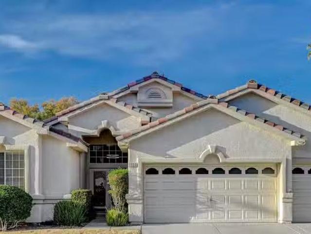 60448467 1335 Rolling Sunset St