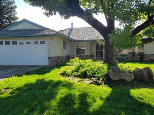 6044 N Gentry Ave, Fresno, CA 93711