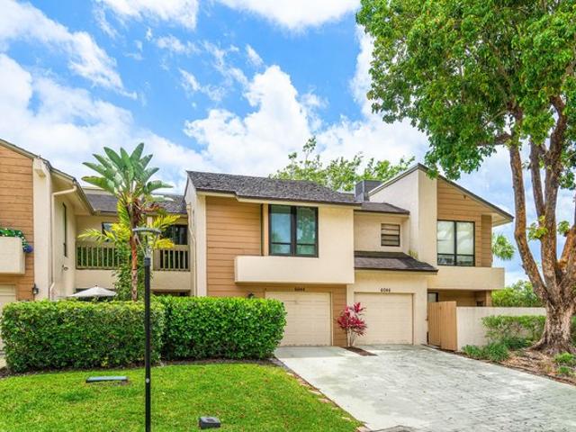 6044 Glendale Dr, Boca Raton, FL 33433