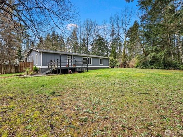 6044 SW Old Clifton Rd, Port Orchard, WA 98367