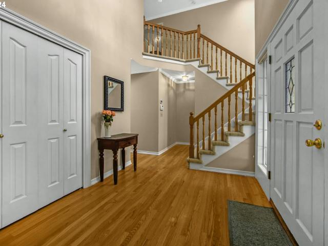 6044 sw knightsbridge dr
