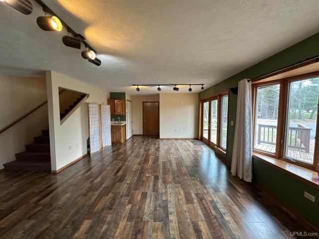 6044 S US 41 Highway # Unit 2