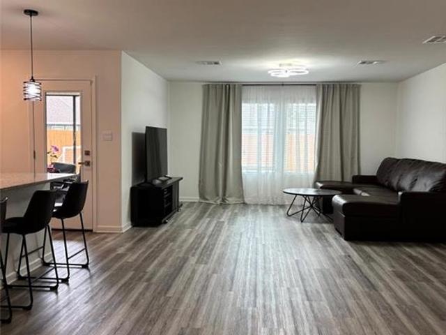 60450 Culper Drive