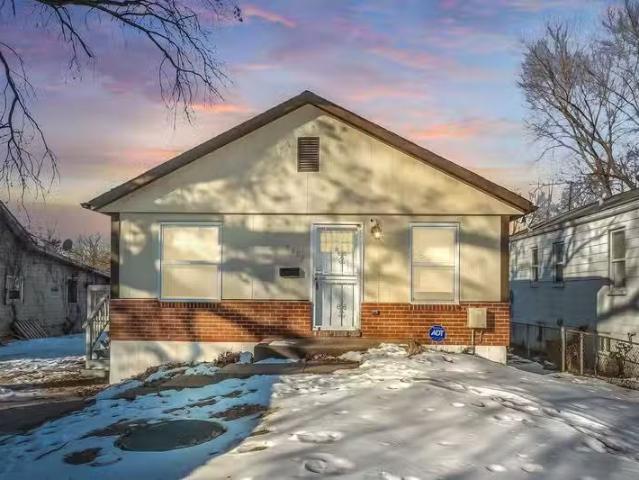 60456360 10053 Monarch Dr