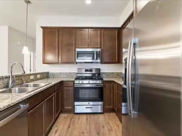 60456371 2384 Star Canyon Dr