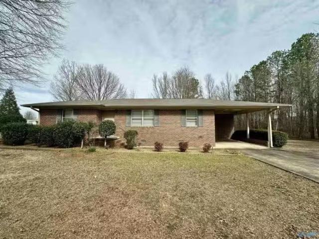 6045 COUNTY ROAD 20, LEESBURG, AL 35983 Single Family Residenc.