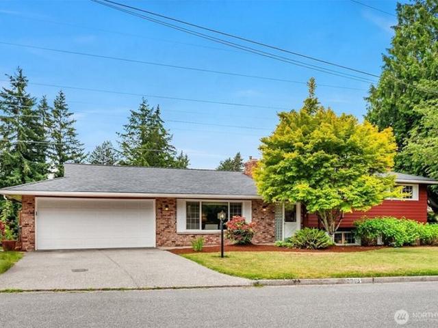 6045 th Ave SE, Bellevue, WA 98006