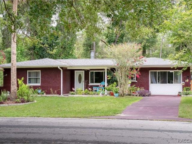 6046 E Loring Ln, Inverness, FL 34452