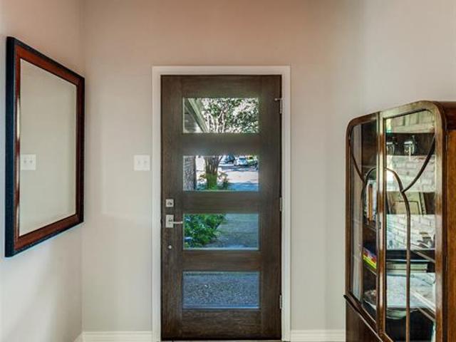 6046 Steamboat Drive