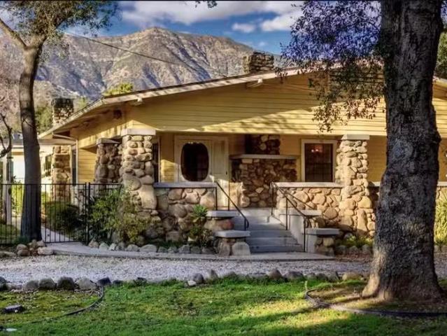 60475345 112 W Aliso St