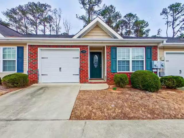 60484193 261 Lynbrook Way