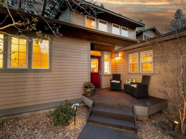 60486 Seventh Mountain Dr, Bend, OR 97702