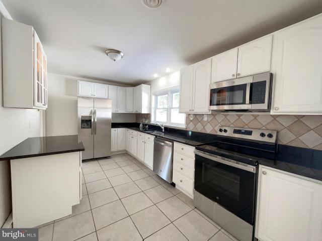 6048 Old Telegraph Rd, Alexandria, VA 22310 | MLS #VAFX2302 | Compass