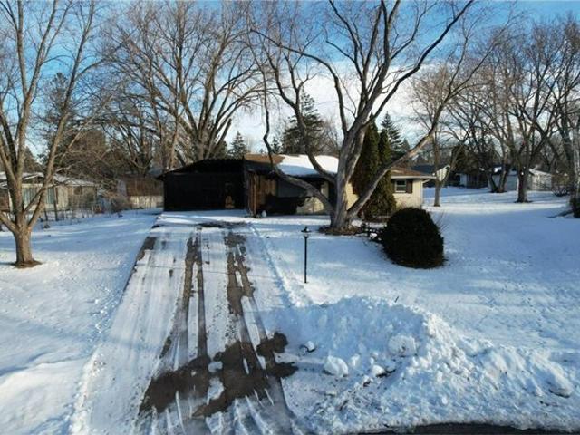 6048 Allen Cir, New Hope, MN 55428