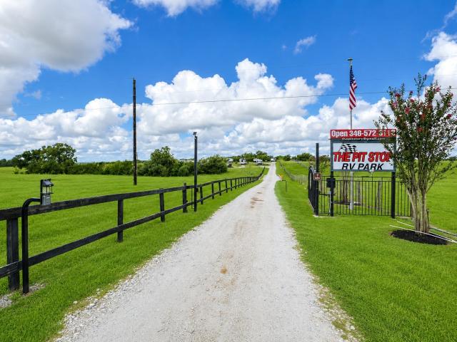 6049 Fm 3090 Road