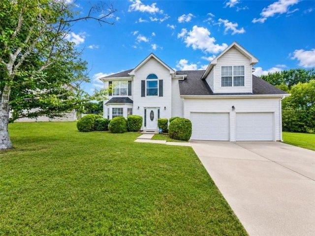6049 Hitt Lake Trl, Stone Mountain, GA 30087