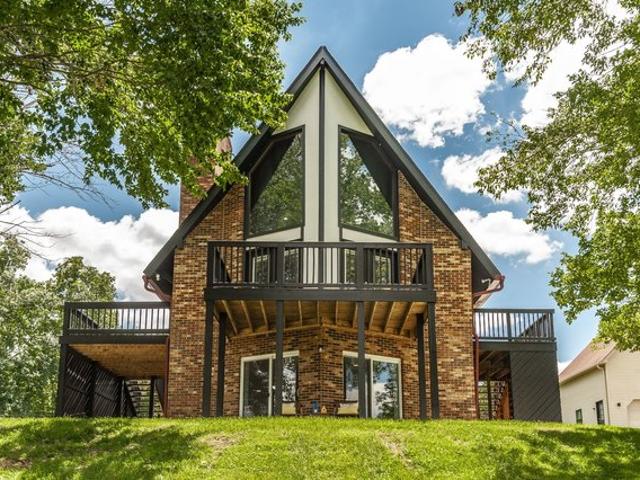 6040 New Cut Rd, Greenbrier, TN 37073