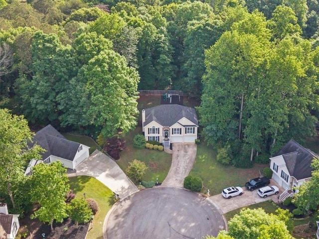 6040 Ashwood Court