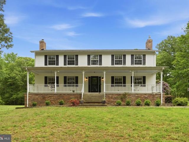 6040 Southgate Farm Rd, Indian Head, MD 20640