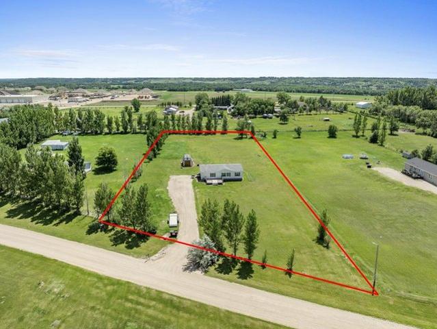 6040 33rd Ave SE, Minot, ND 58701