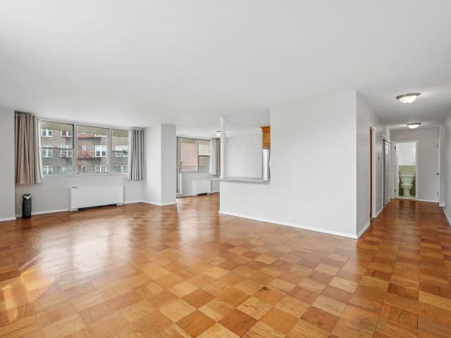 6040 Blvd East # 03