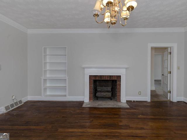6041 Buxton Drive