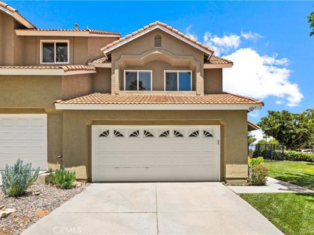 6041 E Queens Drive