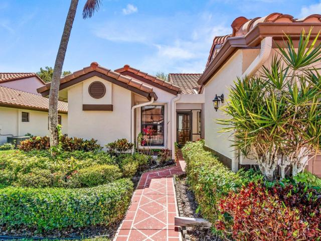 6041 Kings Gate Cir, Delray Beach, FL