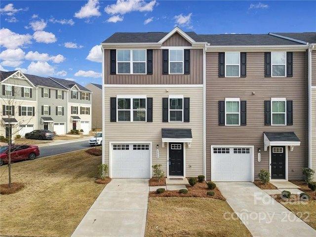 6042 Cutwater Cir, Charlotte, NC 28269