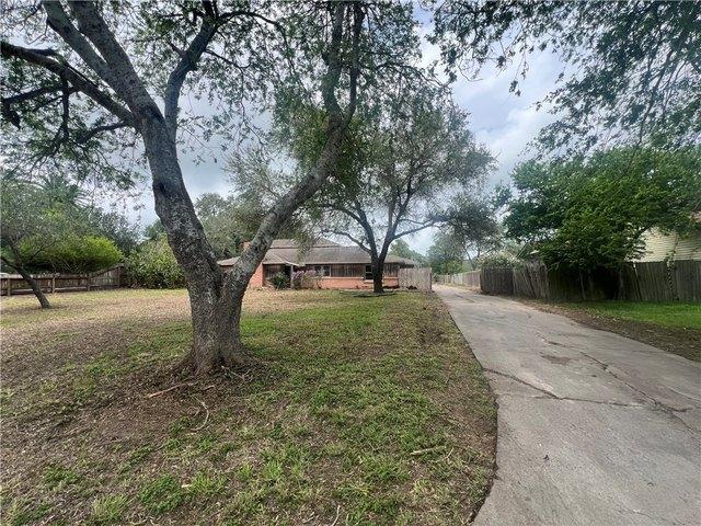 6042 Ebonwood Dr, Corpus Christi, TX 78412