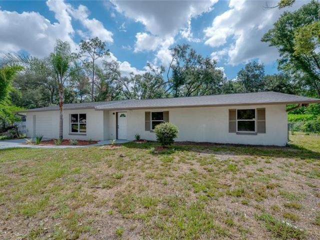 6042 Hazelwood Dr, Zephyrhills, FL 33542