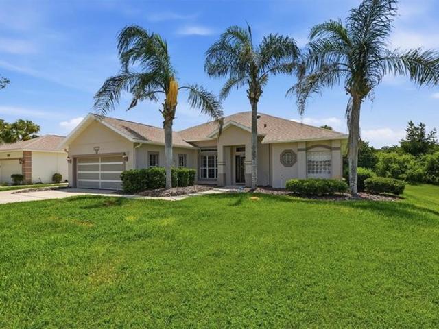 6042 Landings Blvd, Lady Lake, FL 32159
