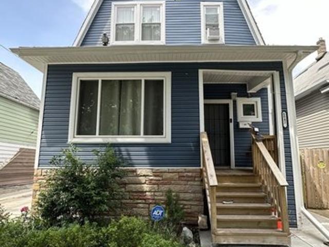 6042 S May St, Chicago, IL 60621