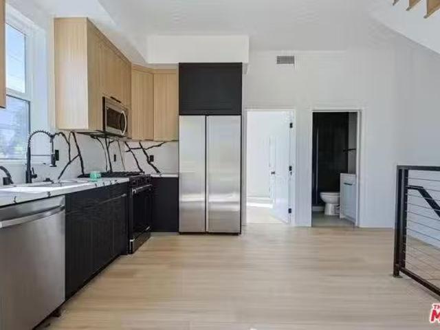 60438249 6401 Odessa Ave