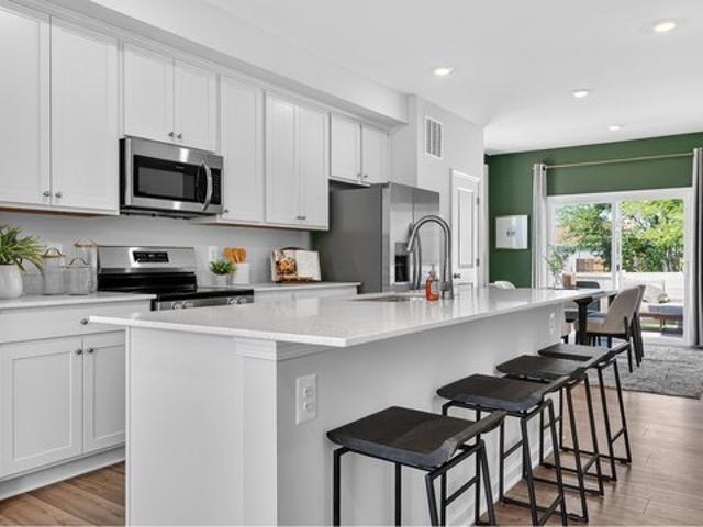 6043 Blue Iris Rd, Richmond, VA 23224