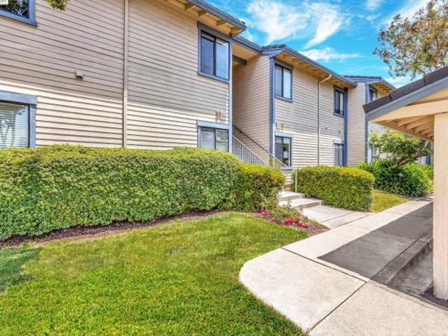 6043 Joaquin Murieta Ave #E, Newark, CA 94560