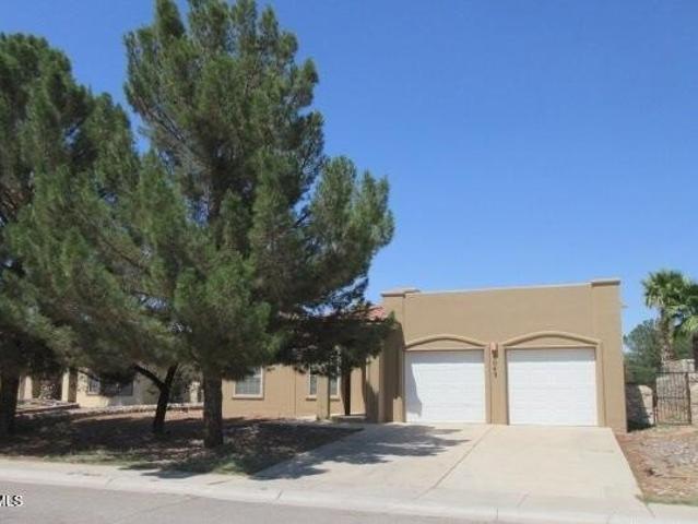6043 Lourdes Rd, Santa Teresa, NM 88008