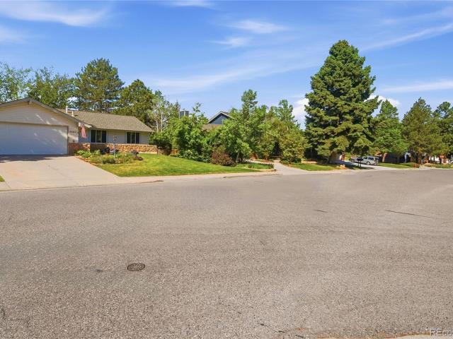 6043 S Glencoe Way