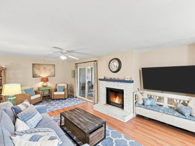 604 36th Ave. N 604 D