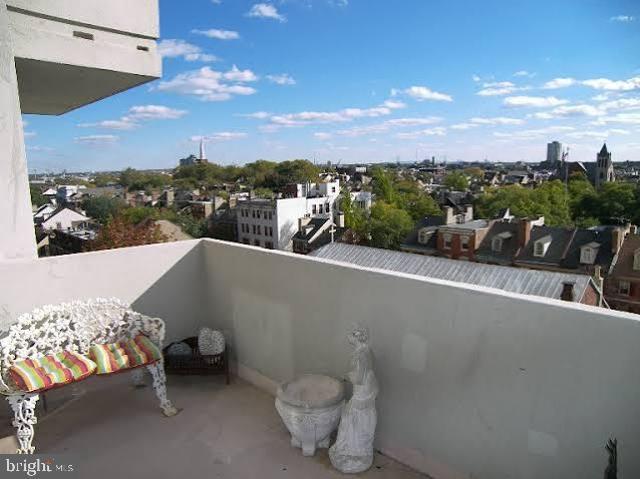 604 36 S Washington Square # 2814