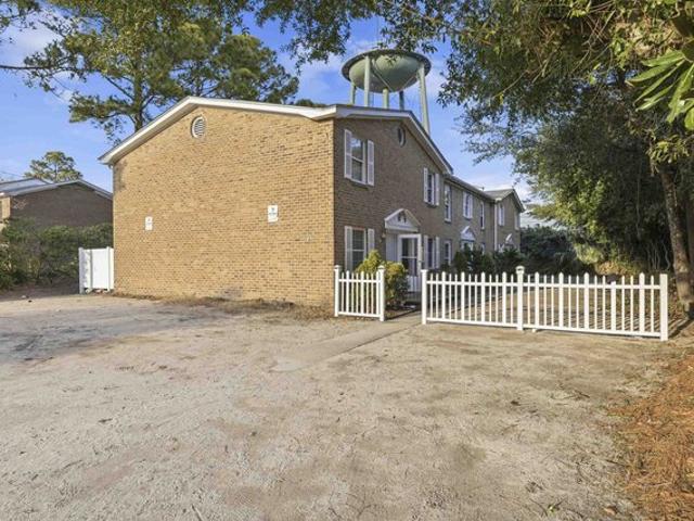 604 37th Ave N, Myrtle Beach, SC 29577