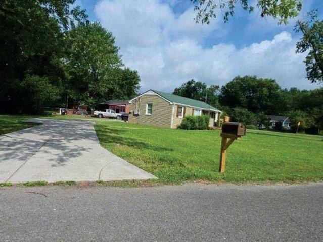 604 Cardinal Dr, Murfreesboro, TN 37130