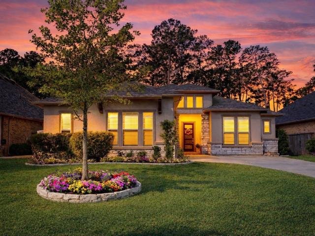 604 Castlewood Cove Ln, Pinehurst, TX 77362 | MLS #41733 | Compass