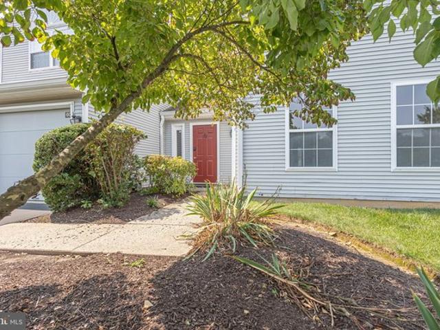 604 Cedar Hollow Dr, Yardley, PA 19067