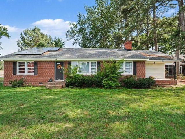 604 Church St E, Elm City, NC 27822