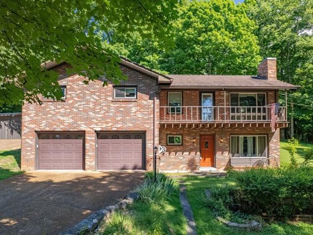 604 Crestland Dr, Columbia, TN 38401