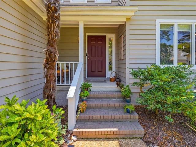 604 Croatan CT