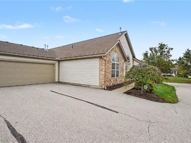 604 Crossings Circle